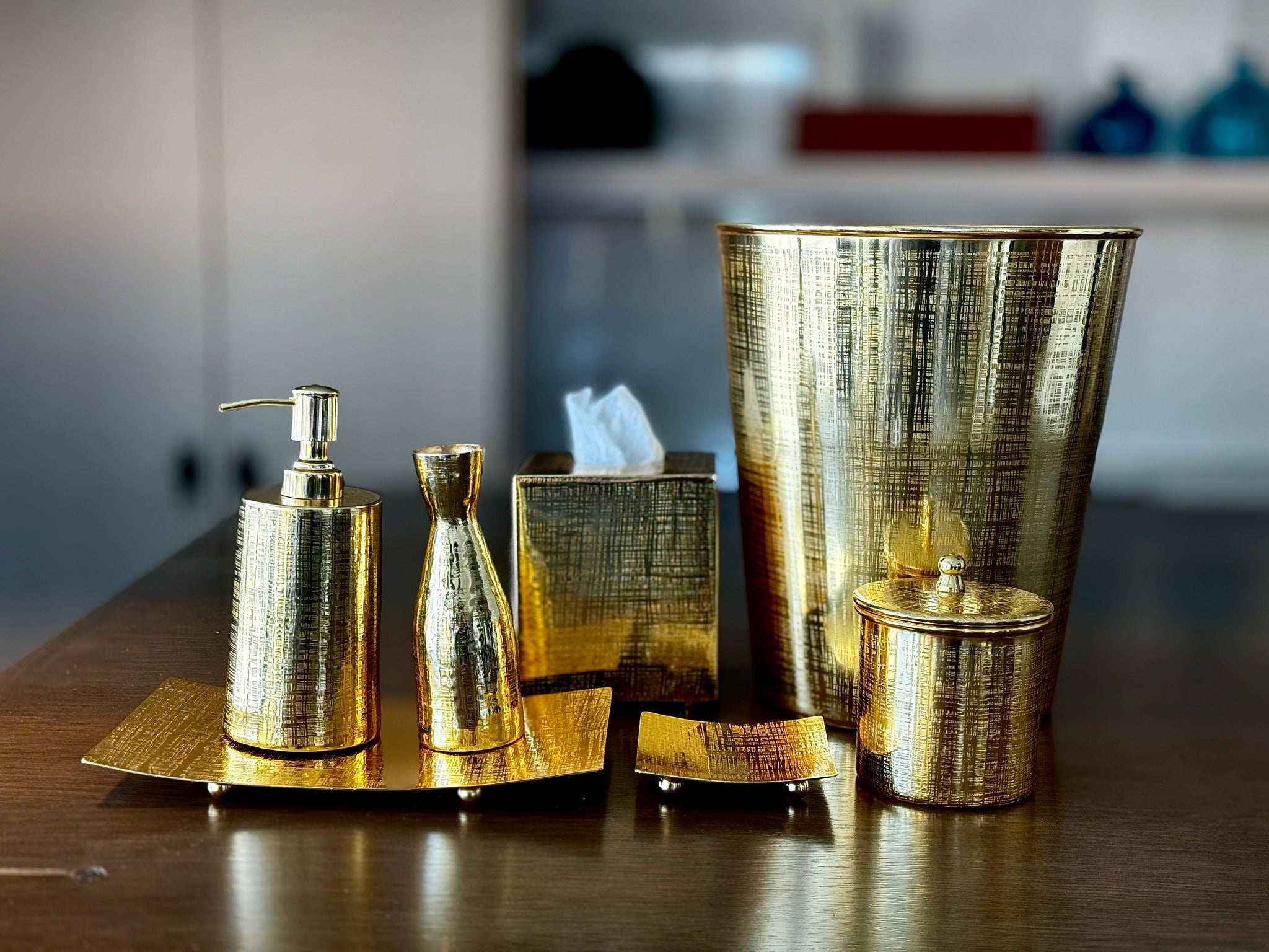 Jacquard Brass Luxury Bathroom Set – Rikan