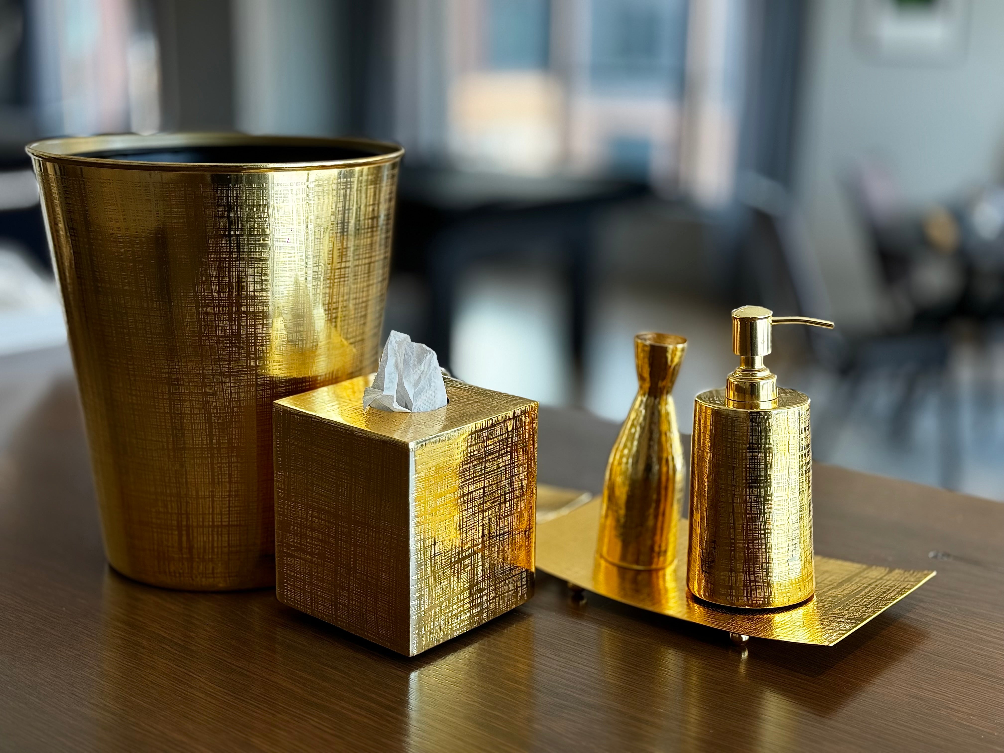 Jacquard Brass Luxury Bathroom Set – Rikan